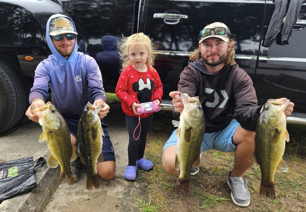 Wesley Bennett & Jamie Shelburn Win 16.54 lbs! 6.16 lb BF Lake Gaston ...
