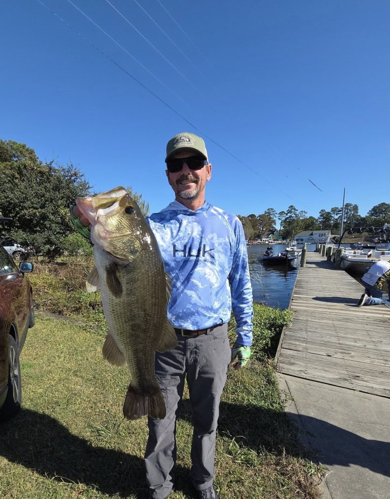 The Johnsons Cash in on the Tar River! 16.84 lbs Takes 1st! East Oct 18 ...