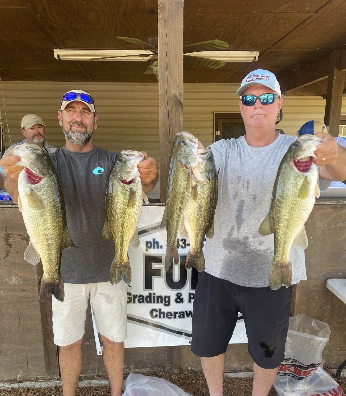 Donald Hinson & Butch Williams are Smokin Hot! 1st Place Lake Wateree ...